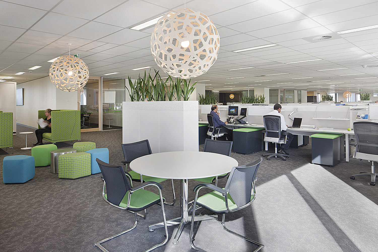 MWH Melbourne - Linear Designs